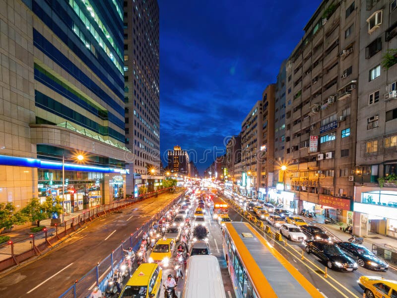 High Angle Sunset View of the Busy Cityscape Editorial Photography ...
