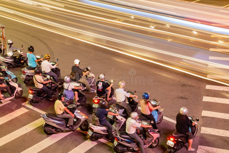 High Angle Sunset View of the Busy Cityscape Editorial Image - Image of ...