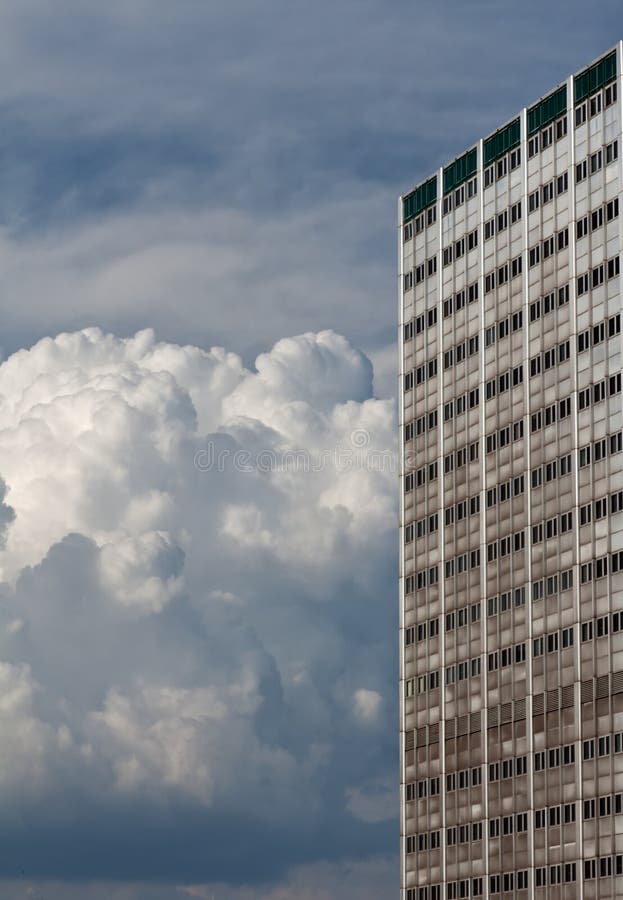 High Building and Bulk Cumulus Stock Photo - Image of tall, cloud: 20510812