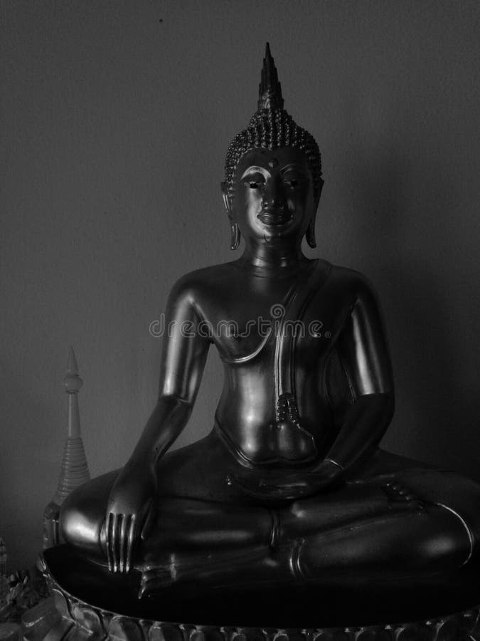 High Contrast Monotone Image of Beautiful Buddha Statue Stock Photo ...