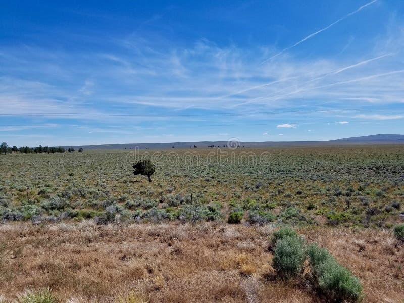 High View Desert Landscape Oregon Stock Image - Image of distance ...