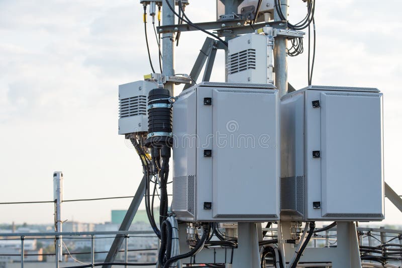 High Frequency Equipment with Antenna Feeder for Telecommunication ...