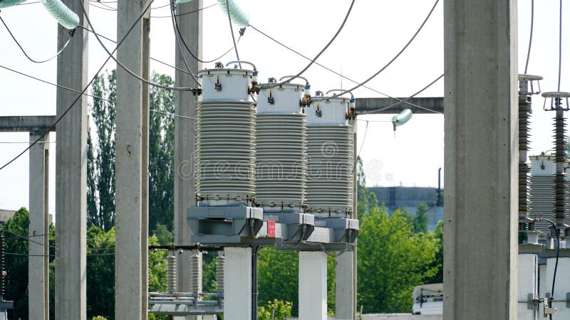 High and Low Voltage Transformer Bushings with Electrical Insulation ...