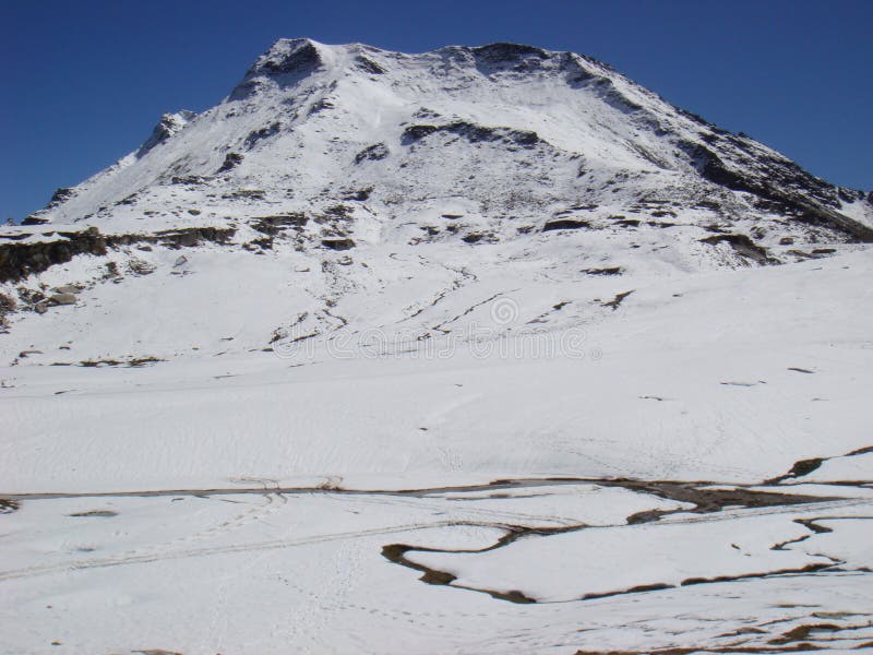 High Peak Mountains stock photo. Image of peak, snow - 87343044