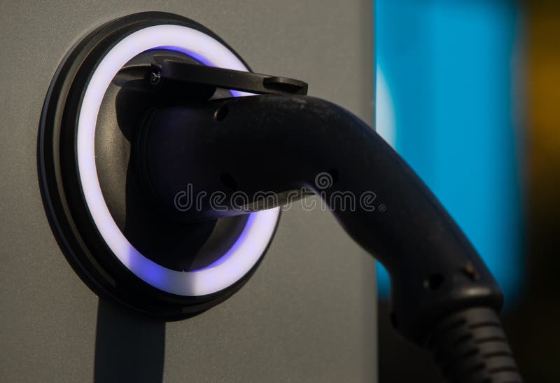 High Power Charging Station for Electric Cars - Bucharest Editorial ... High Power Charging Station for Electric Cars - Bucharest Editorial ...