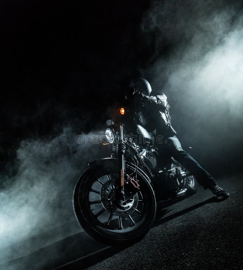 728 Motorcycle Race Night Stock Photos - Free & Royalty-Free Stock ...