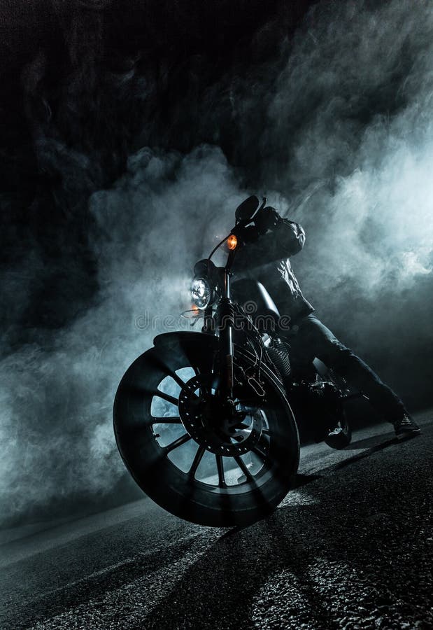 728 Motorcycle Race Night Stock Photos - Free & Royalty-Free Stock ...