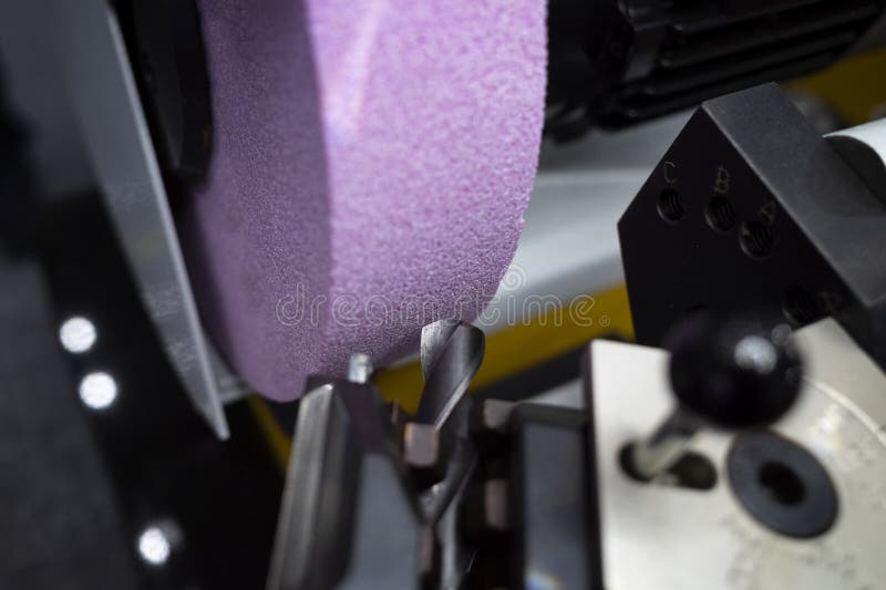 High Precision Carbide Cutting Tool Grinding by CNC Automatic Grinding ...