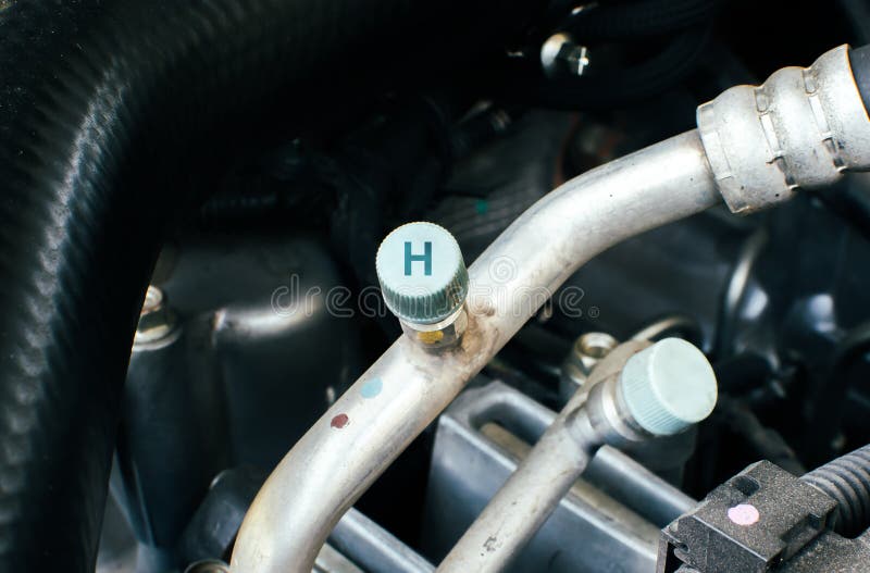 High Pressure Gas or Liquid Fill Hole of Car Air Conditioner System ...