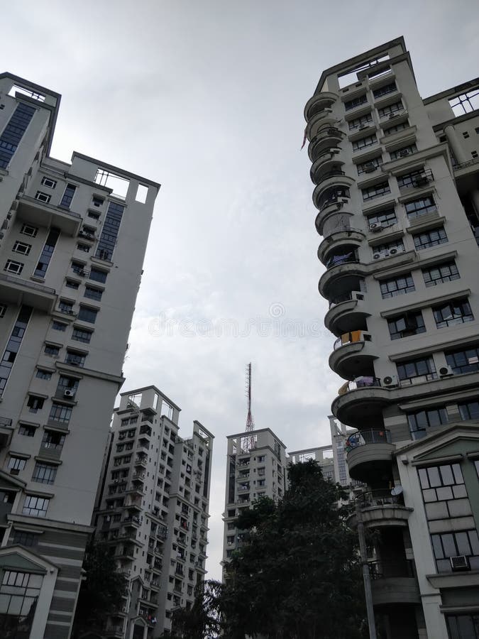 High-rise Amongst the Cloud Stock Image - Image of cloud, high: 187131709