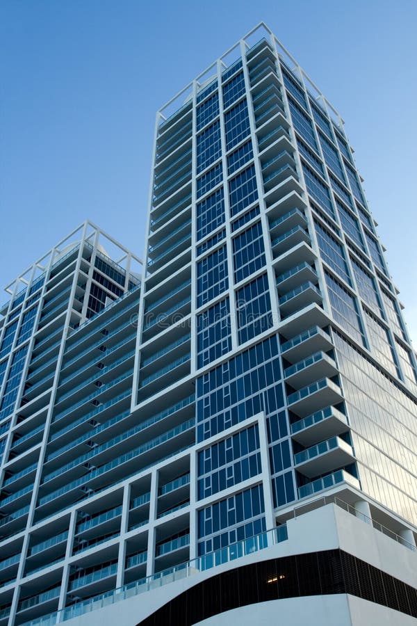 1,900+ High rise modern building Free Stock Photos - StockFreeImages