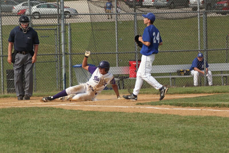 High School Baseball editorial photo. Image of athlete - 20099216