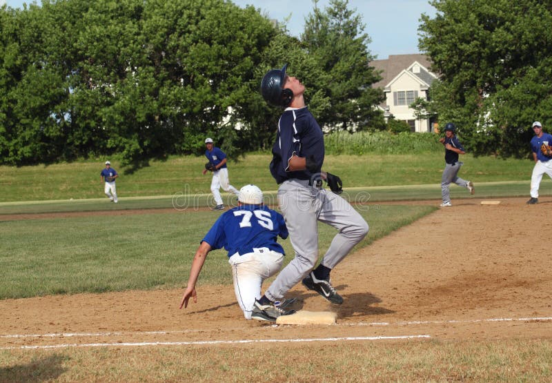 High School Baseball editorial photo. Image of skill - 20402296
