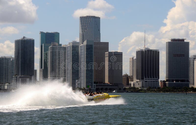 High Speed Boat Tour Along Miami S Waterways Editorial Photography ...