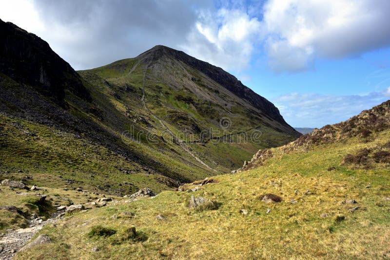 High Stile and Crag ridge stock image. Image of pass - 91414517