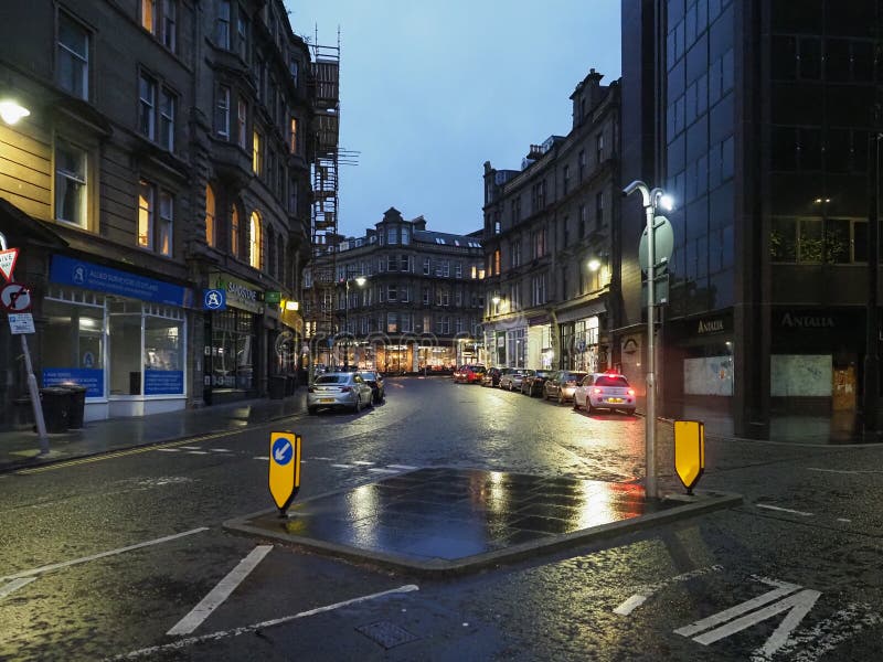 High Street at Night in Dundee Editorial Stock Image - Image of ...