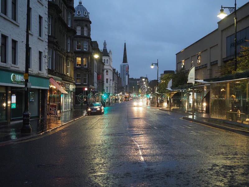 High Street at Night in Dundee Editorial Stock Image - Image of ...