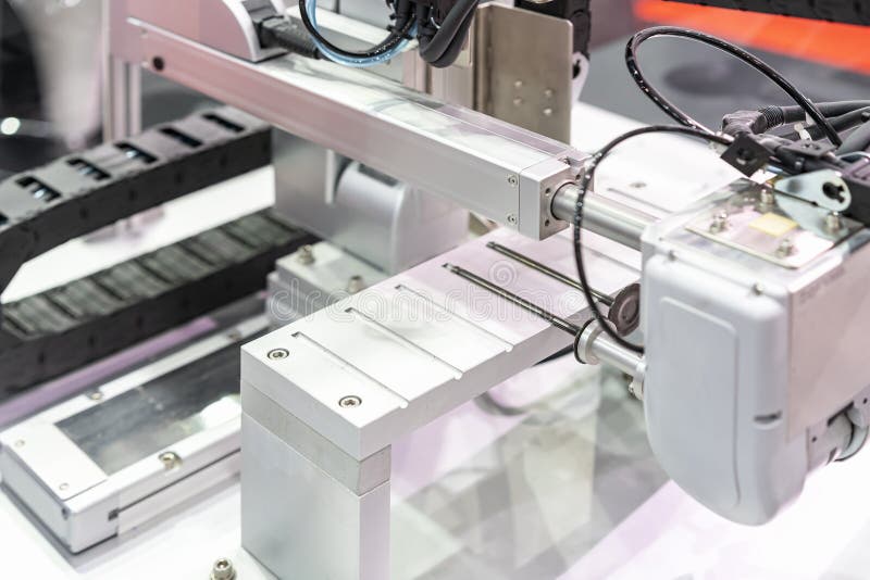 High Technology Accuracy and Modern Automatic Picking by Vacuum or ...