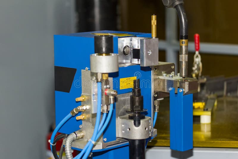 High Technology of Automatic Robot Welding Tip Cleaner To Maintain ...