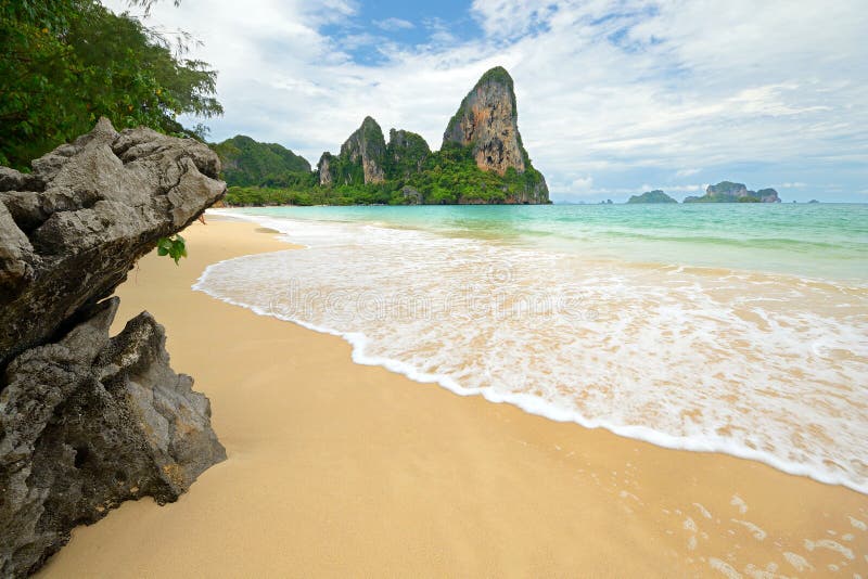High tide in Railey Bay stock image. Image of karst, environment - 37877225