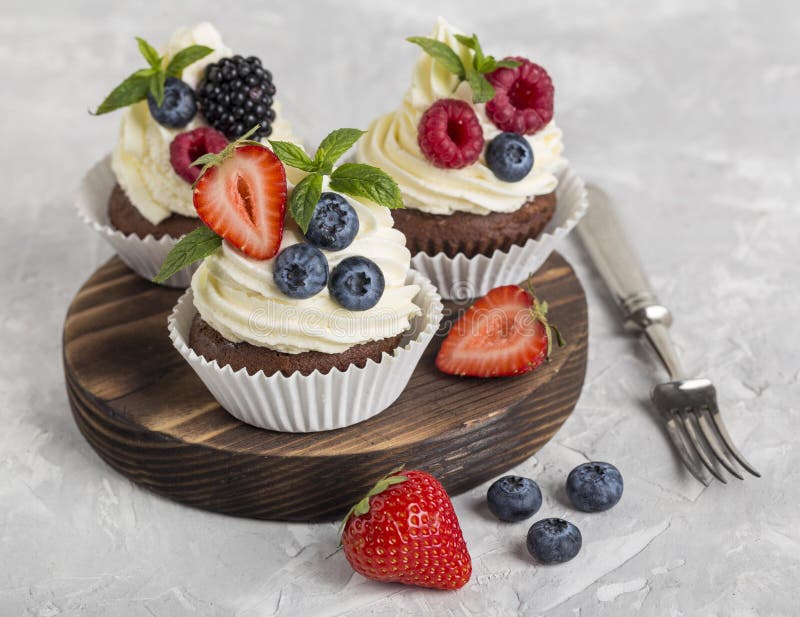 High View Tasty Cupcake Fork. High Quality and Resolution Beautiful ...