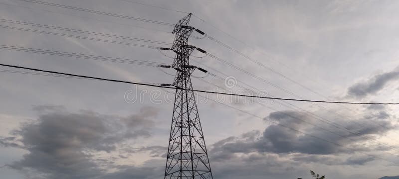 High Voltage Power Line Tower Stock Image - Image of voltage, line ...