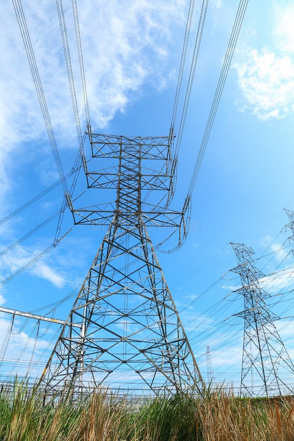 The High-voltage Wire Tower Stock Image - Image of engineering, energy ...