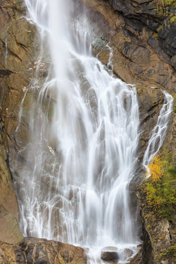 High waterfall at a cliff stock image. Image of splash - 79608709