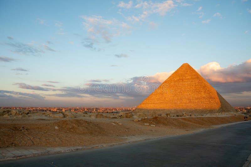 The Highest Giza Pyramid of Khufu or Cheops Stock Photo - Image of ...