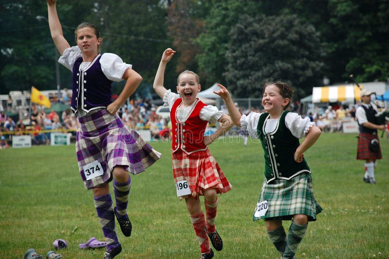 Highland Dancers editorial photography. Image of scottish - 5534817