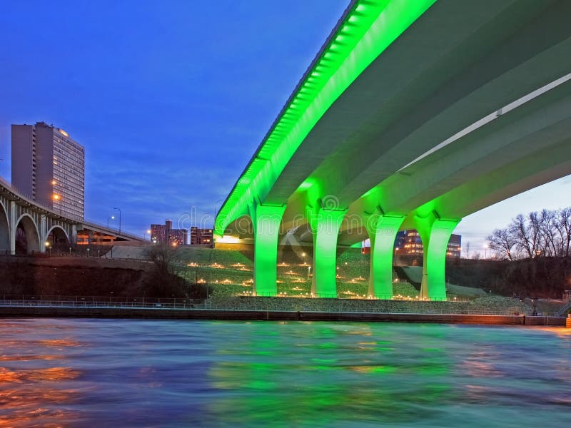Highway 35w Bridge in Minneapolis at Night Stock Image - Image of ...