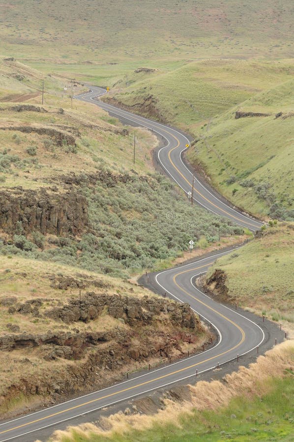 Highway curve stock image. Image of shape, curve, scenery - 14940357