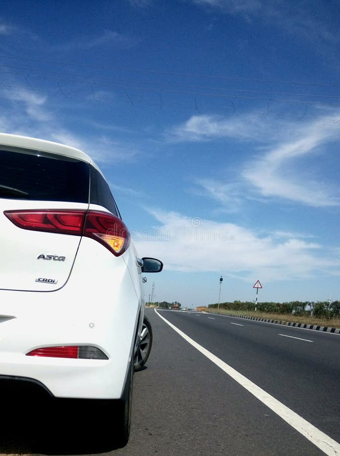 Highway long drive editorial stock image. Image of highway - 81625949