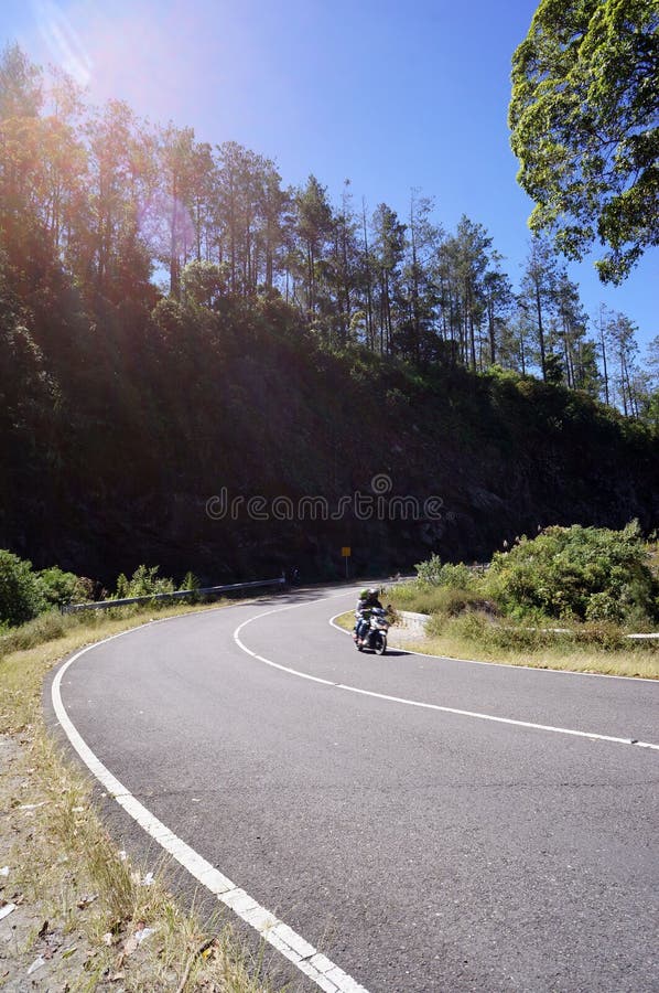 Highway editorial image. Image of hill, vehicle, forest - 57031070
