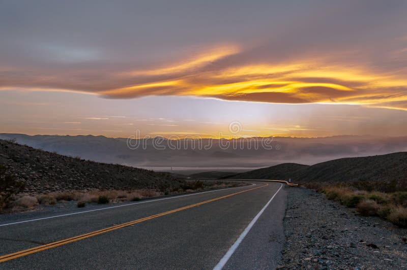 3,385 Desert Sunset Highway Mountain Stock Photos - Free & Royalty-Free ...