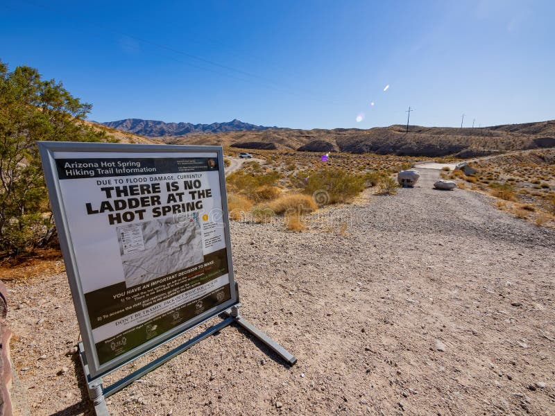 Hiking in the Arizona Hot Spring Trail Editorial Stock Image - Image of ...