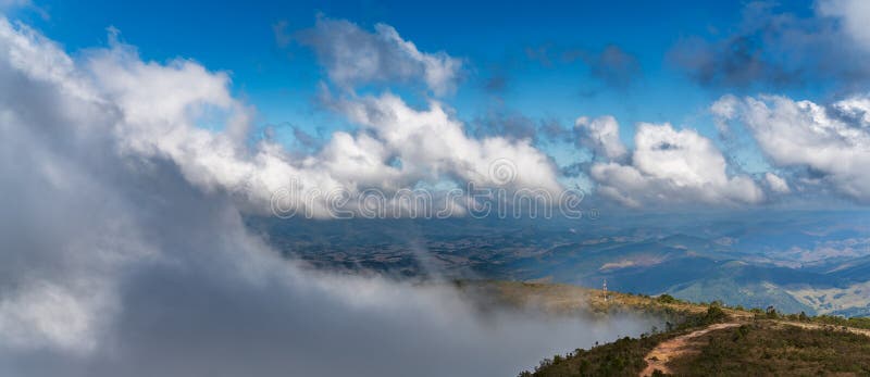 Hiking through Misty Clouds Up the Challenging Mountain Path Stock ...
