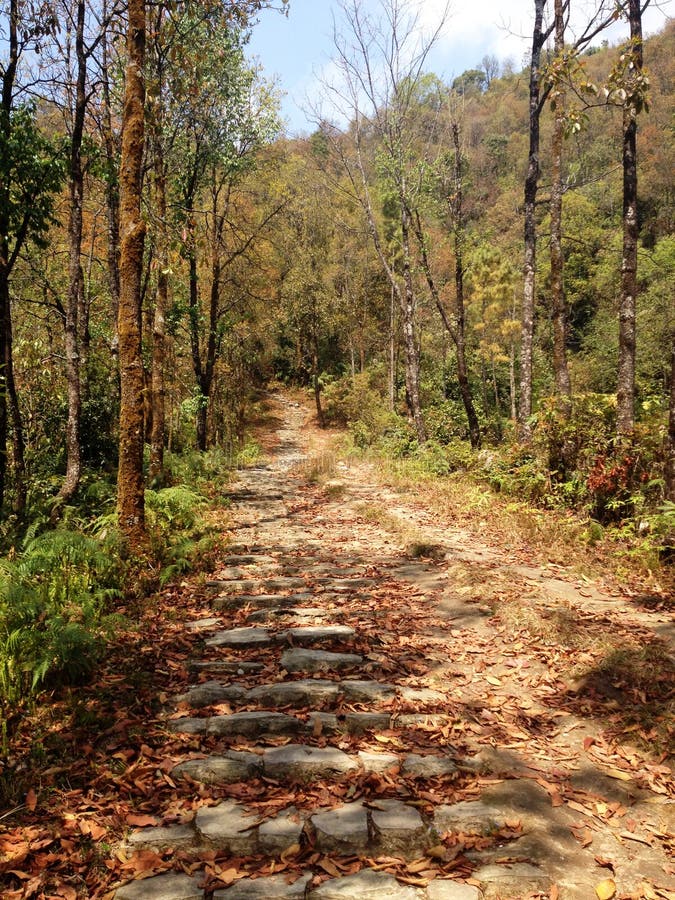 Hiking trail in Nepal stock image. Image of brown, blue - 61783143