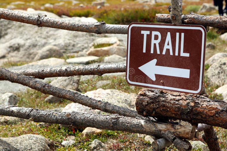 Hiking trail sign stock image. Image of arrow, direction - 10953901