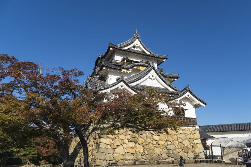 Hikone Castle in Autumn editorial photography. Image of outdoor - 300047802