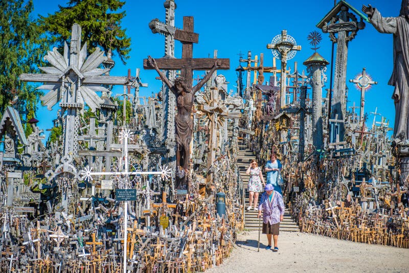 Hill of the Crosses, Lithuania Editorial Image - Image of monument ...