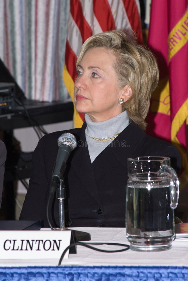 Hillary Clinton editorial photography. Image of senator - 4235112