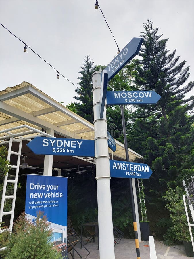 Hillbarn Cafe and Restaurant Post Marker in Cavite, Philippines ...