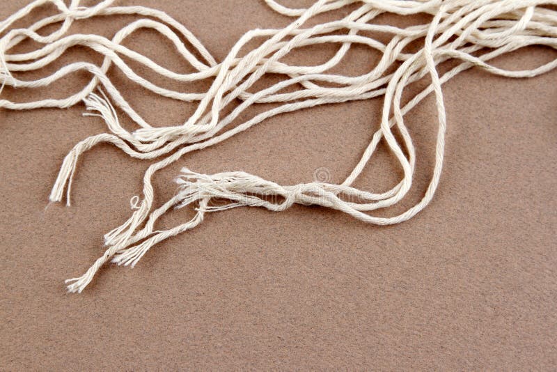 Hilos flojos imagen de archivo. Imagen de hilo, sucio - 24393065