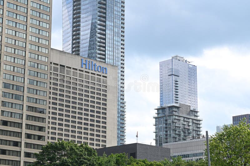 Hilton Hotel Sign in Toronto Editorial Stock Image - Image of hotel ...