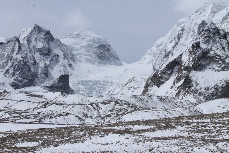 Himalaya Snow Covered Mountains Sikkim India Stock Image - Image of ...