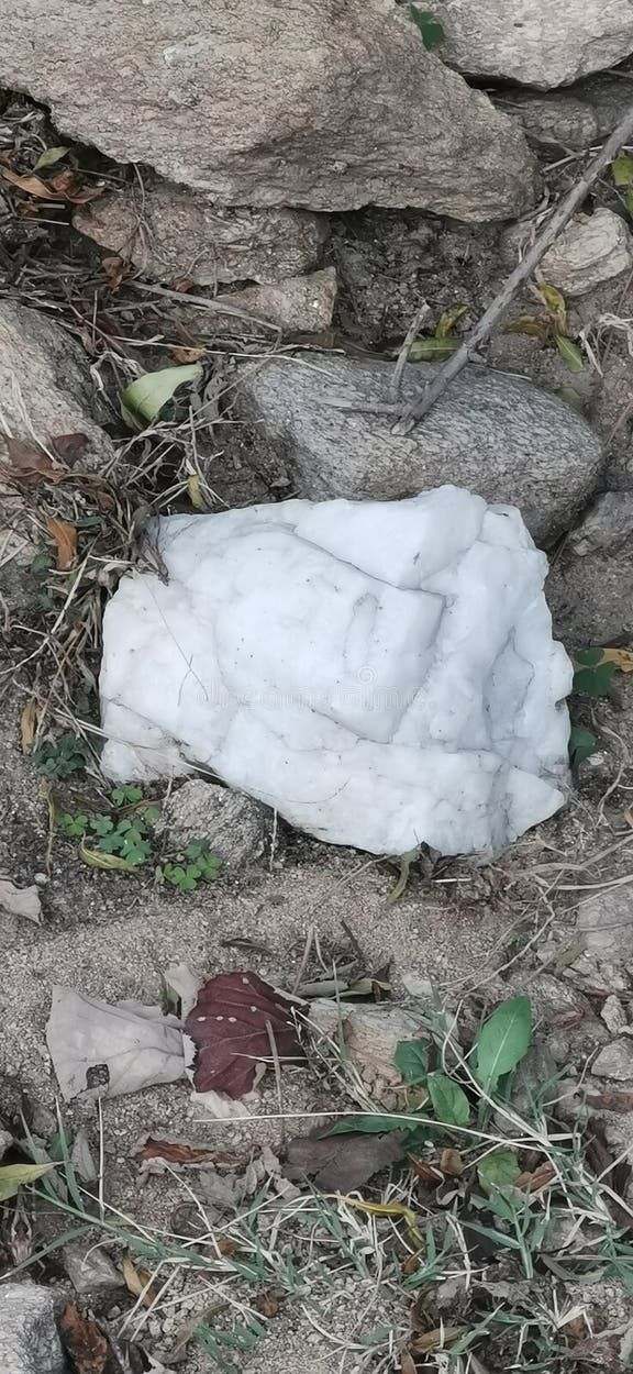 Himalayan Stone Picture White Stock Image - Image of stone, whai: 351617831