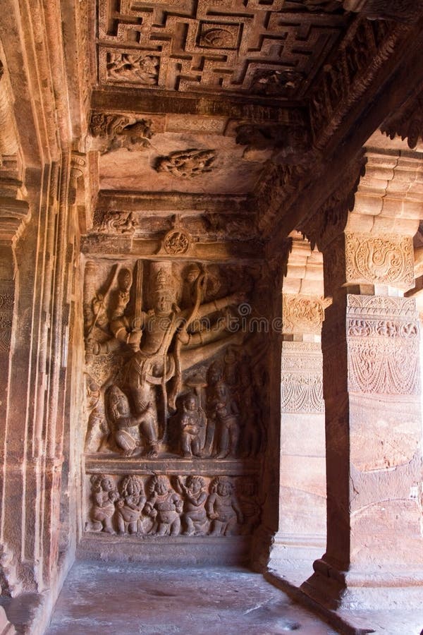 Hindu temple columns stock image. Image of hinduism, indian - 7102023