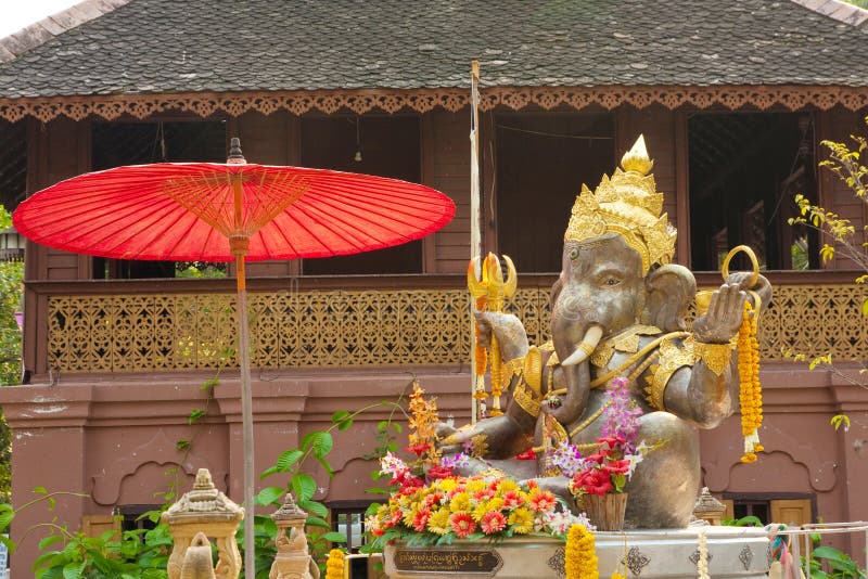 Hindu God Ganesh With Clipping Path Picture. Image: 16462600