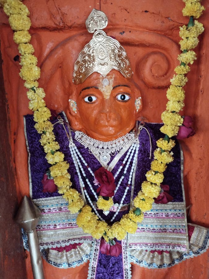 Hindu God statue stock image. Image of tradition, clothing - 208977131